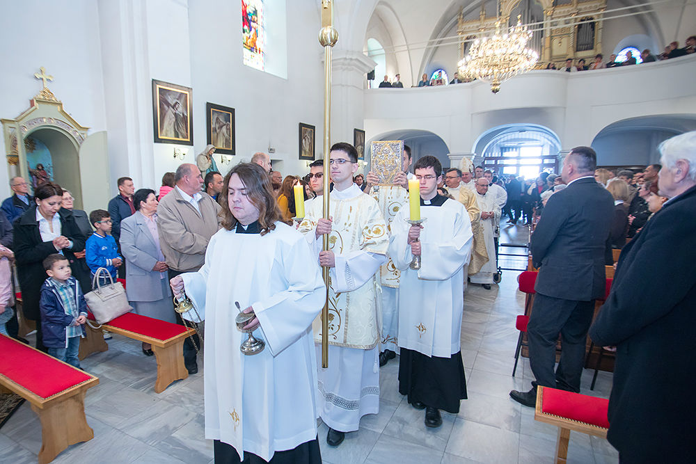 Uskrsno slavlje u sisačkoj katedrali – Radio Banovina
