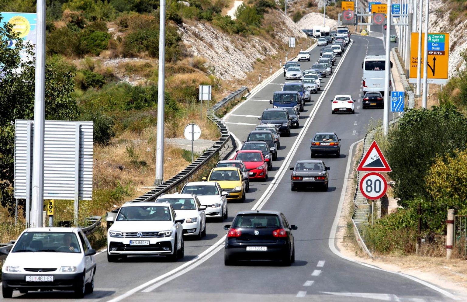 Zbog jakog vjetra na Jadranskoj magistrali zabrana za 1. skupinu vozila