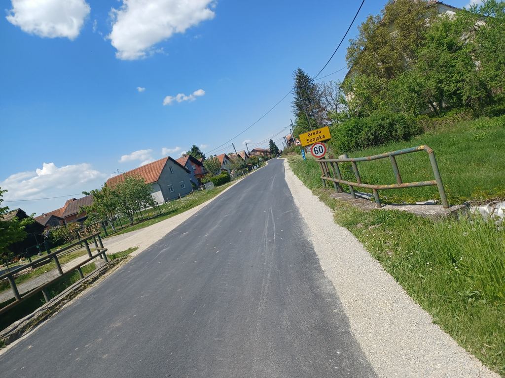 SUNJA Izvedeni radovi asfaltiranja u tri naselja – Radio Banovina