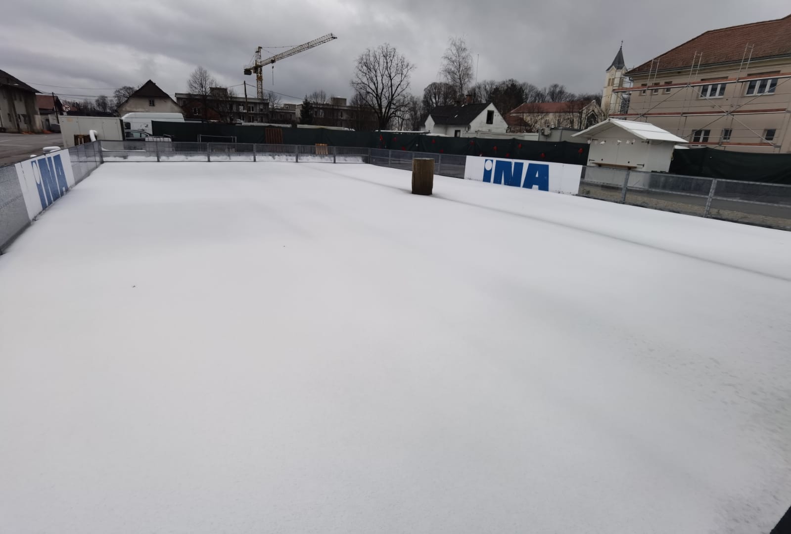U subotu zatvaranje klizališta u Glini U subotu zatvaranje klizališta u Glini