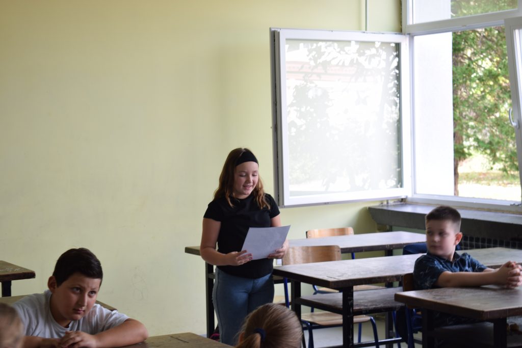 PETRINJA Gradonačelnica posjetila učenike I. osnovne škole Petrinja ...