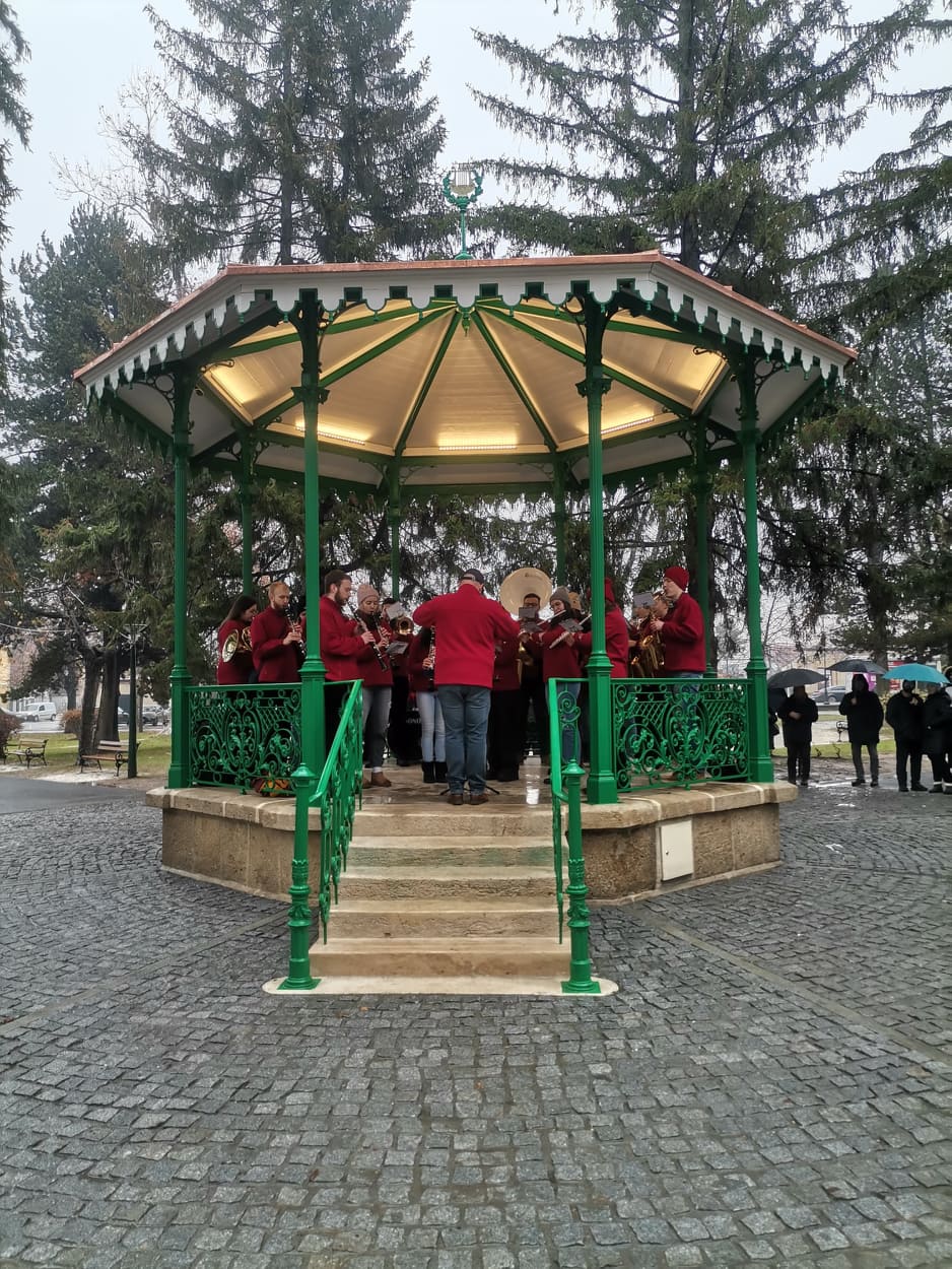 PETRINJA Svečano otvoren obnovljeni Glazbeni paviljon – Radio Banovina PETRINJA Svečano otvoren obnovljeni Glazbeni paviljon – Radio Banovina