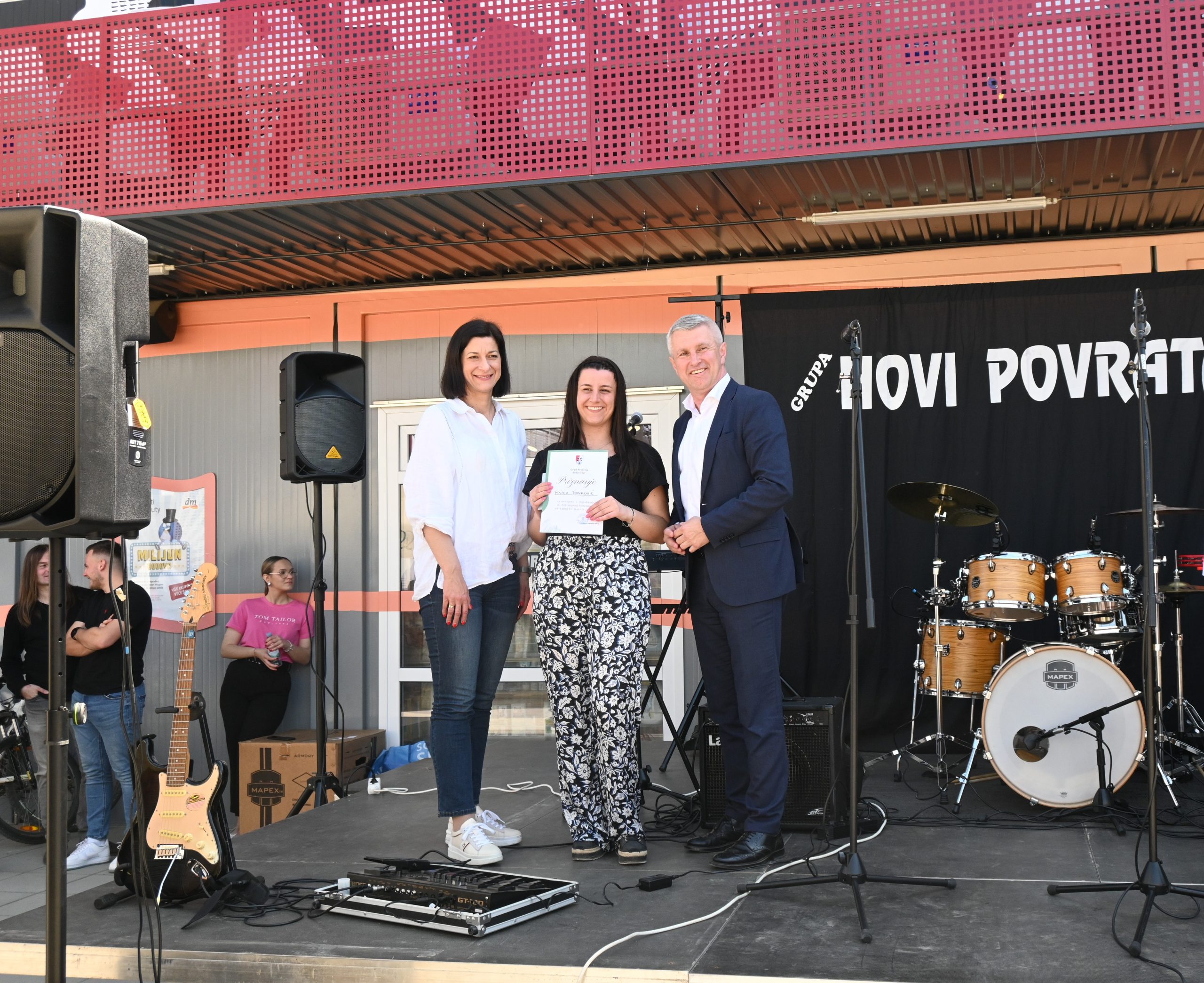 Uručene nagrade i priznanja najboljima na tradicionalnoj 16 ...