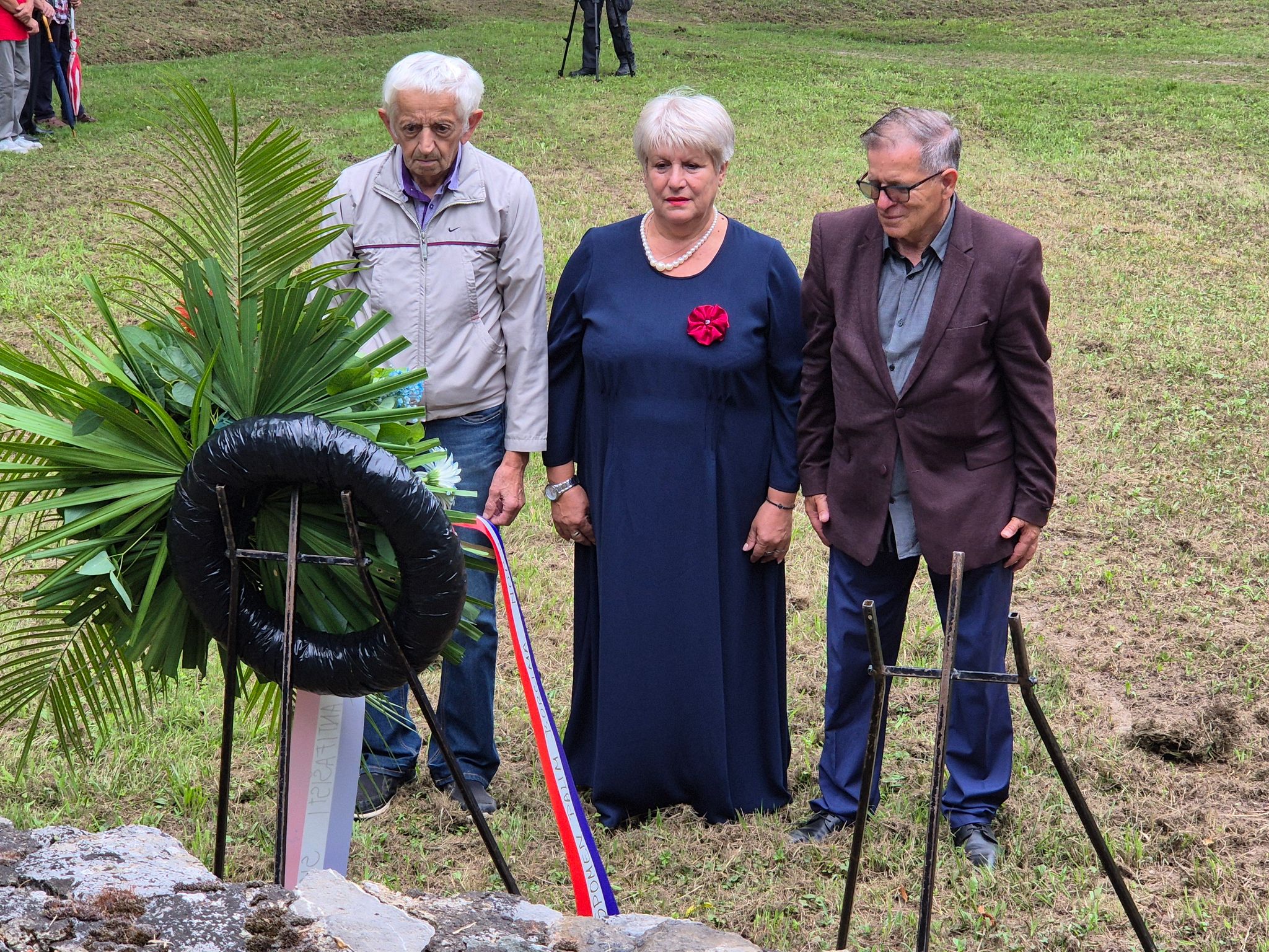 BANSKI GRABOVAC Obilježena 83. godišnjica prve partizanske oružane ...