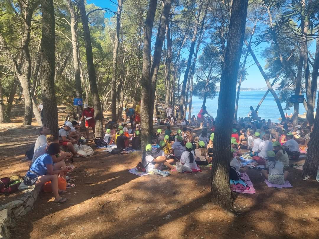 INFORMATIVKA Ljetovanje u Splitu – Radio Banovina