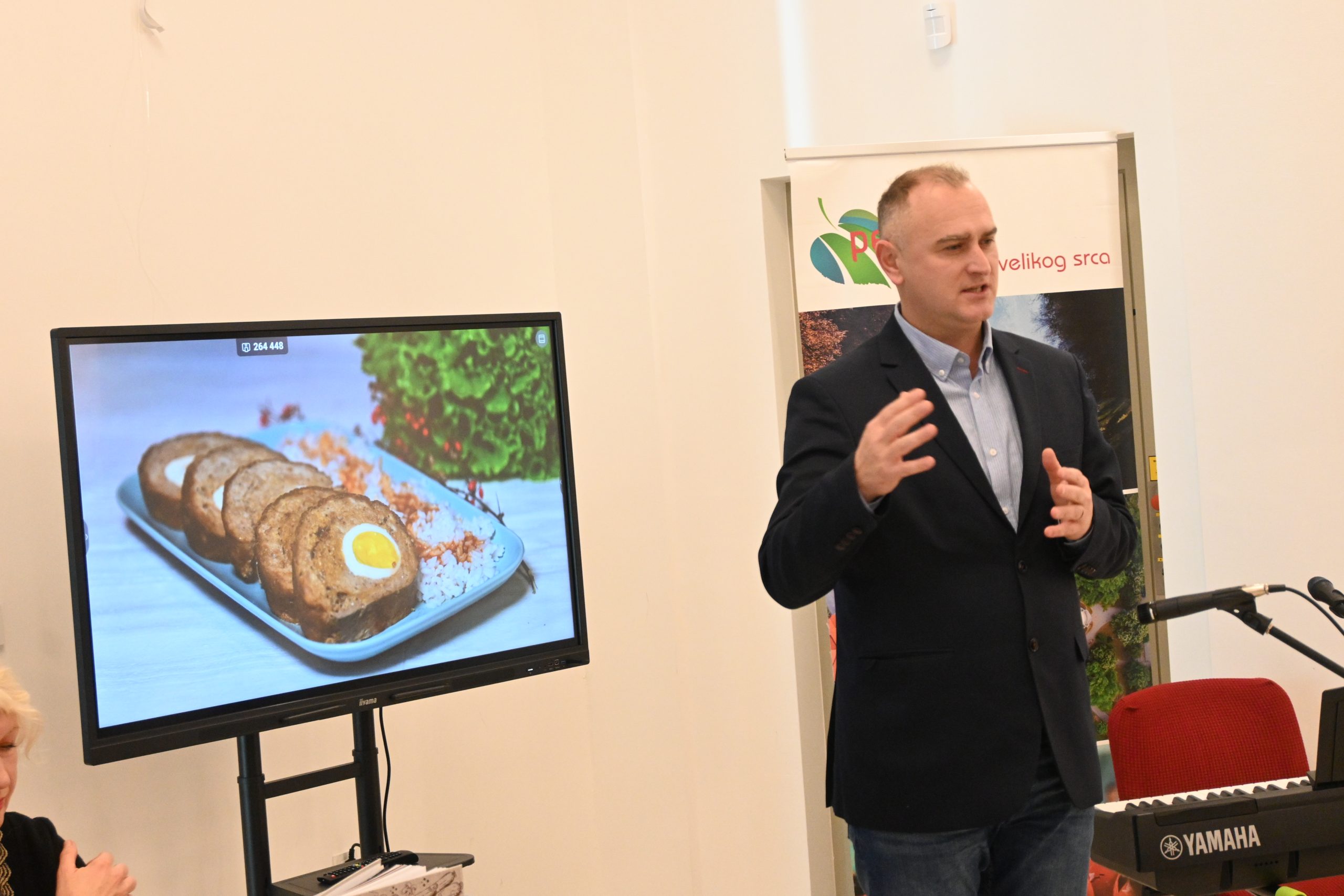 „Baš mi šmeka – petrinjska tradicionalna jela“: Nova knjiga ...
