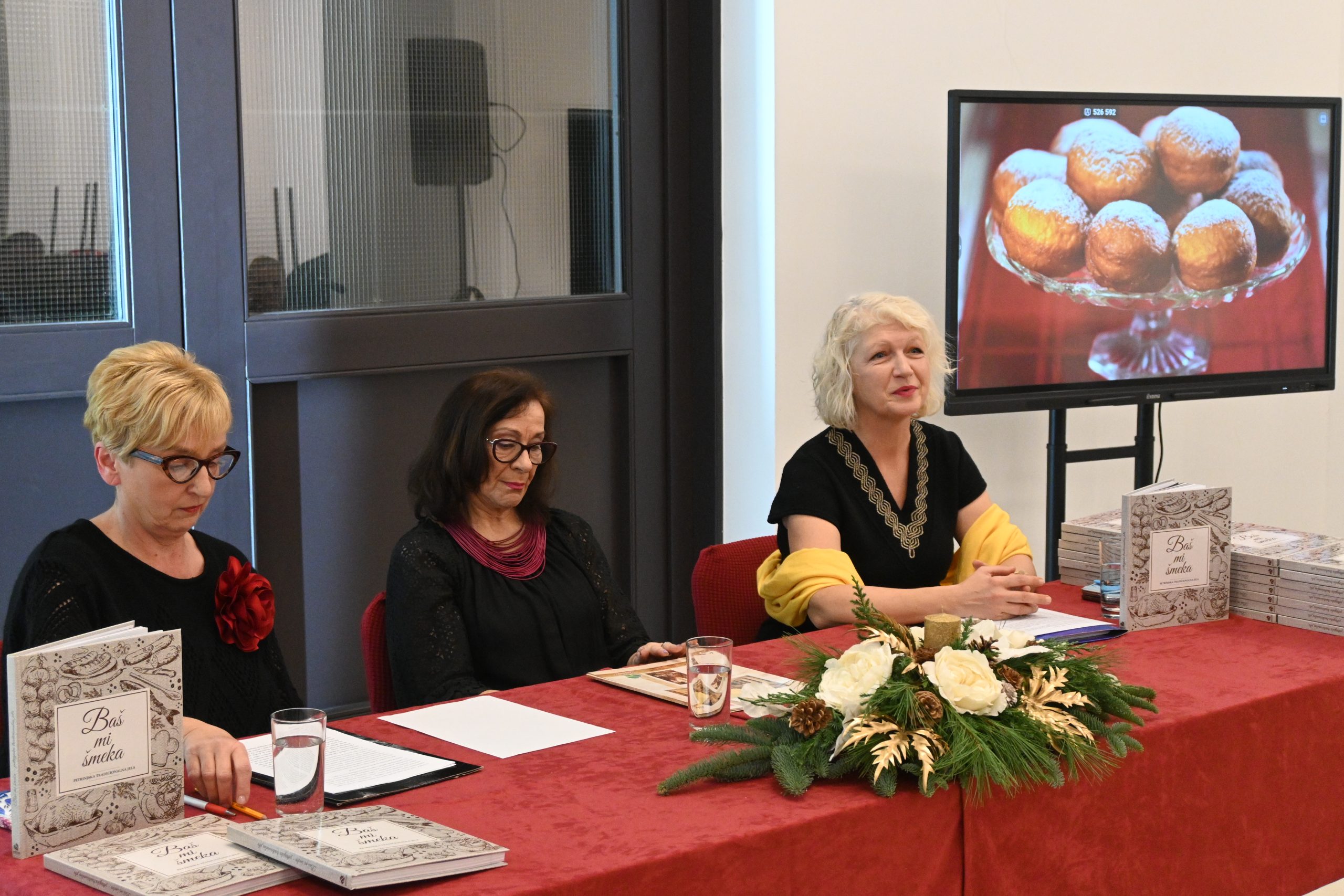 „Baš mi šmeka – petrinjska tradicionalna jela“: Nova knjiga ...