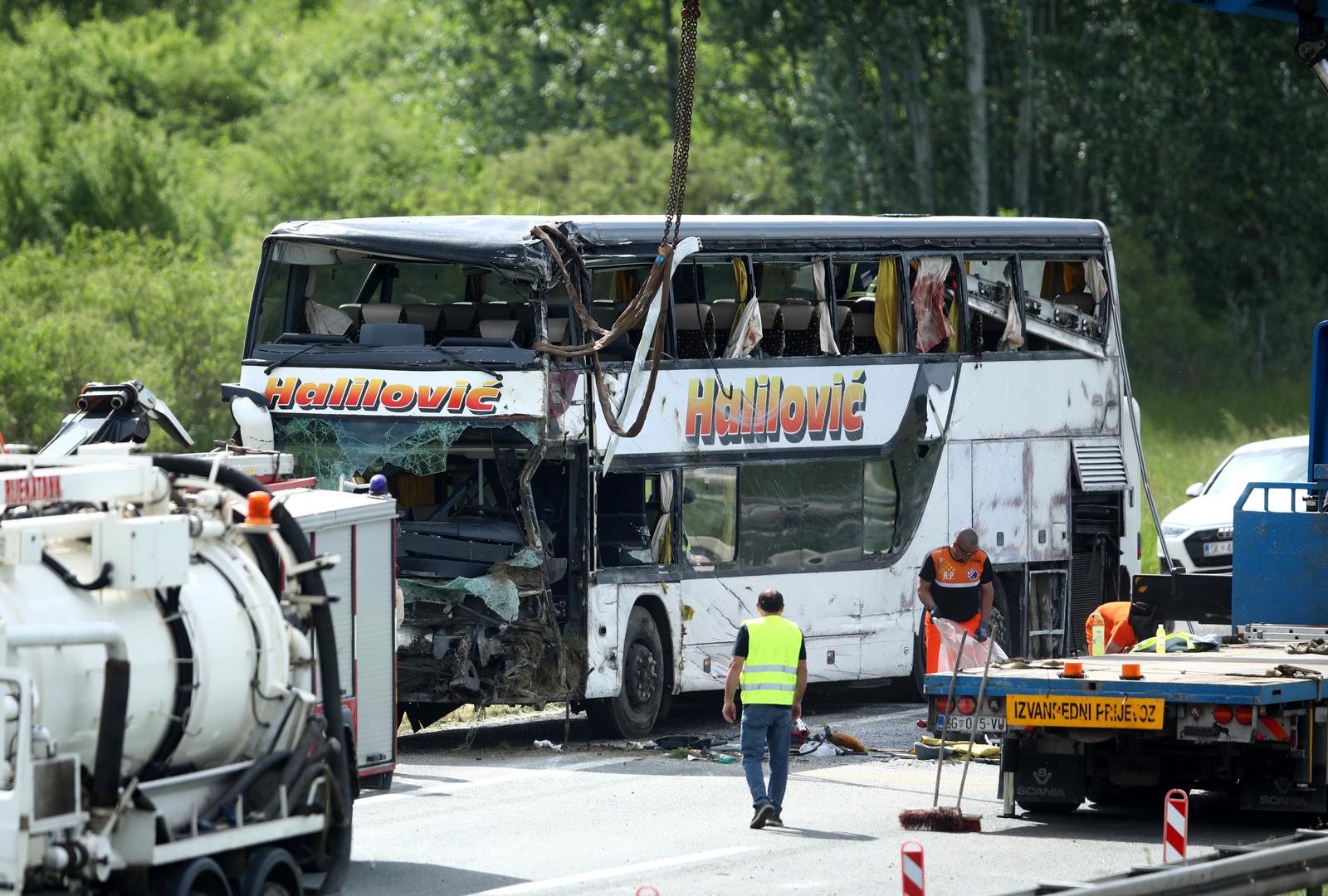 Dvije osobe poginule u sudaru autobusa i osobnog vozila na A3 kod Popovače – Radio Banovina