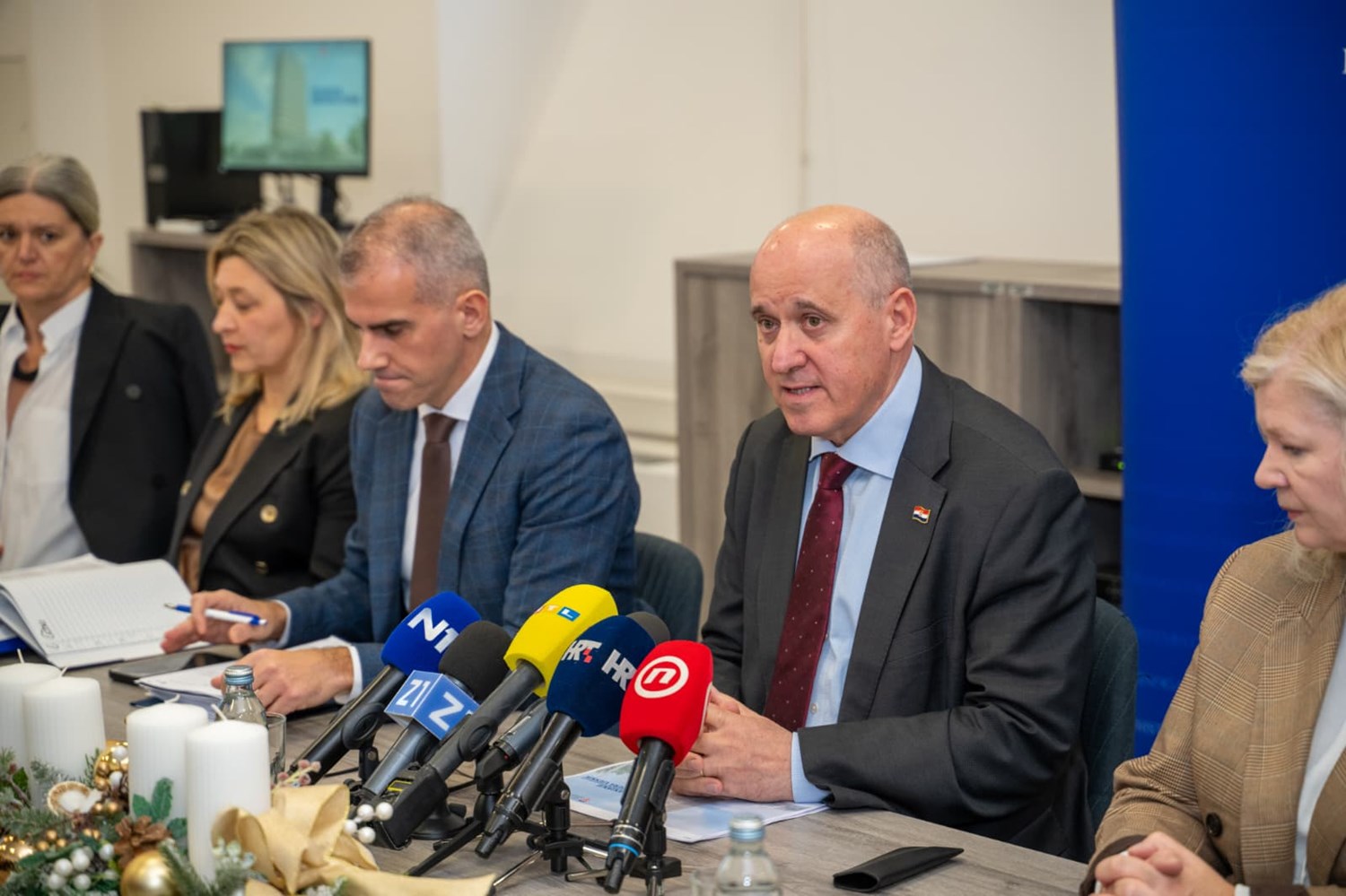 Pokrenuta javna nabava za uklanjanje Vjesnikova nebodera – Radio Banovina